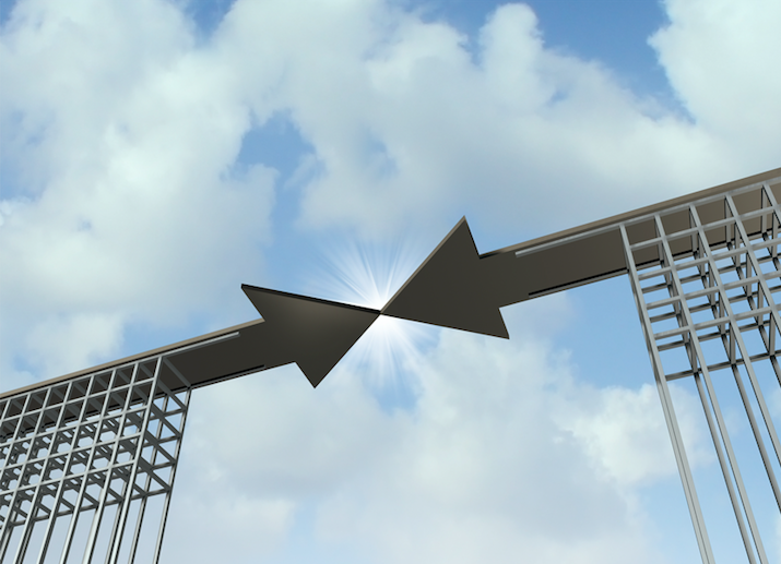 Bridging Sales and Marketing Effectively with HubSpot CRM Bridging Sales and Marketing Effectively with HubSpot CRM